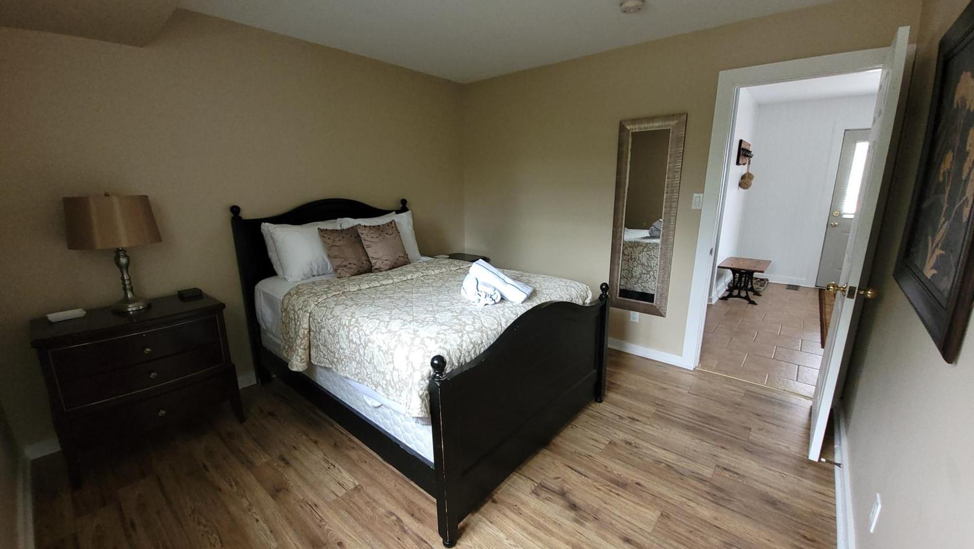 RAWLEY RESORT | ⋆⋆⋆⋆ | PORT SEVERN, CANADA | SEASON DEALS FROM $240
